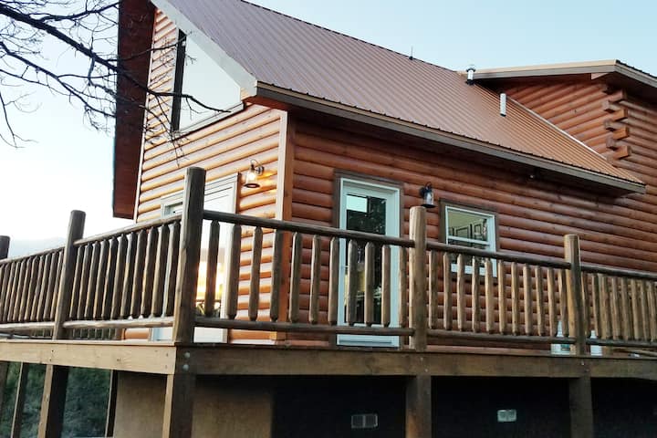 Brand New Chalet With Breathtaking Views - Ruidoso, NM