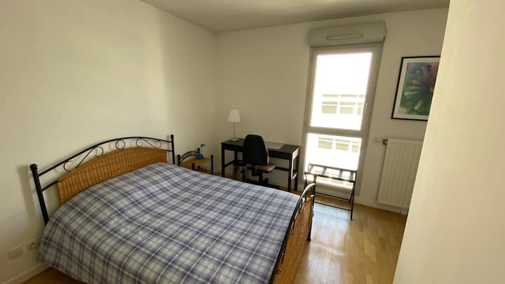 Chambre à Proximité Des Gares De Massy - Massy
