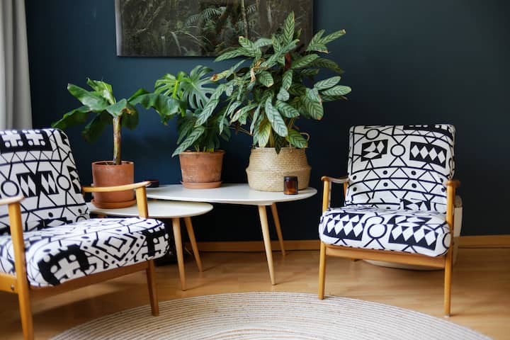 Smart 40qm Central Flat – Ask Alexa Anything! - Düsseldorf