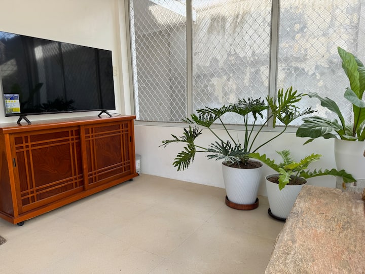 Lumbo Hillside House - Valencia City