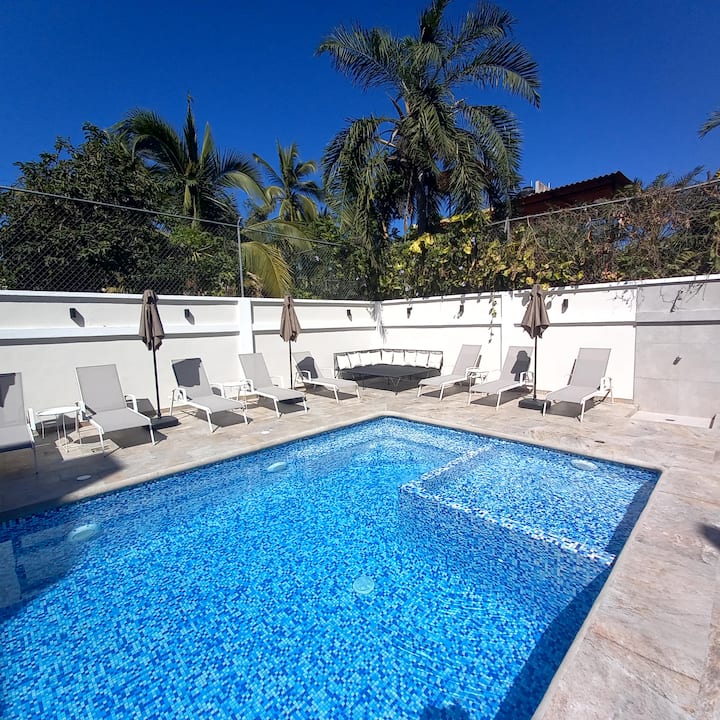 Penthouse - Private Jacuzzi -Sleeps 17 -5 Bedroom - Bucerías