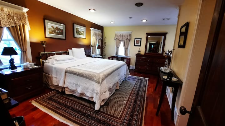 Sleeps 10 - Barn Door Cottage - 1 Night Stays - ニュー・ホープ, PA