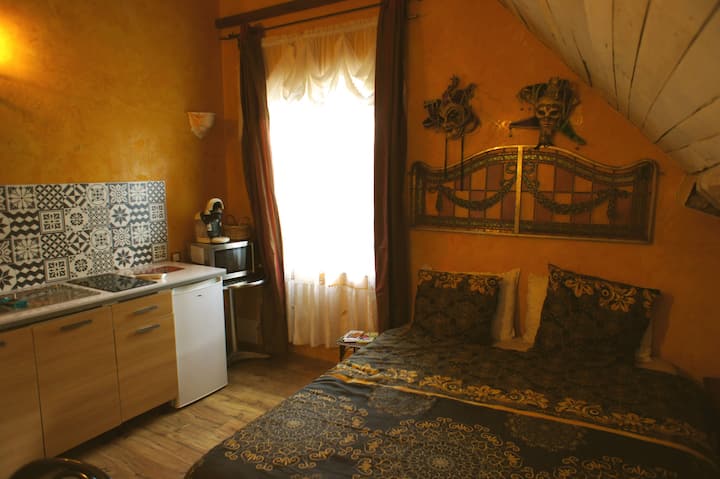 Chambre Romantique Avec Baignoire - Maubeuge