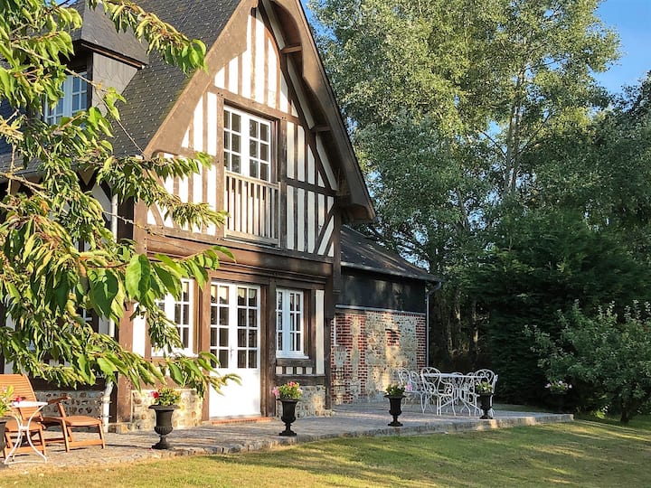 Propriété Du Mont Roty (15 Mn Deauville-trouville) - France