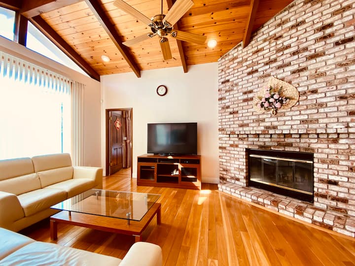 Luxury Home With Central Air Conditioning Sfo - Millbrae, CA