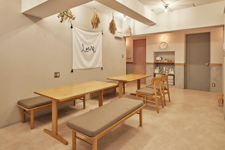 1min Walk To Station＆tsutenkaku / 3min To Namba - Umeda