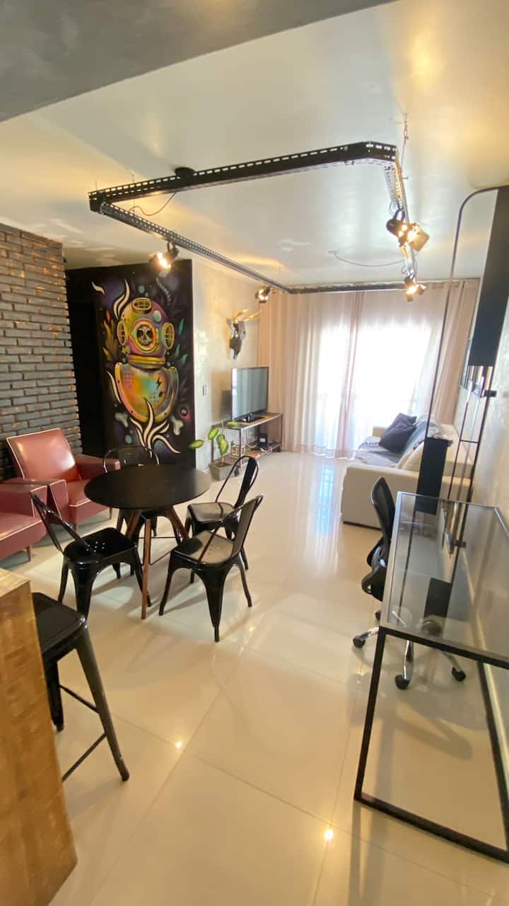 Charmoso Apto A 300 Metros Do Mar! - Balneario Camboriú