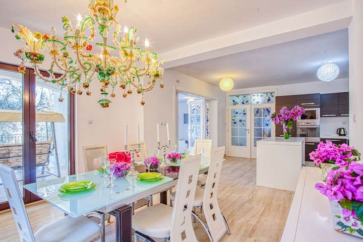 House Budva Near Dukley Gardens - Budva