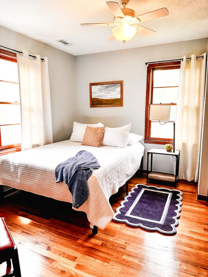 Carriage House : 1 Bed/1 Bath Close To Schools - Augusta, GA