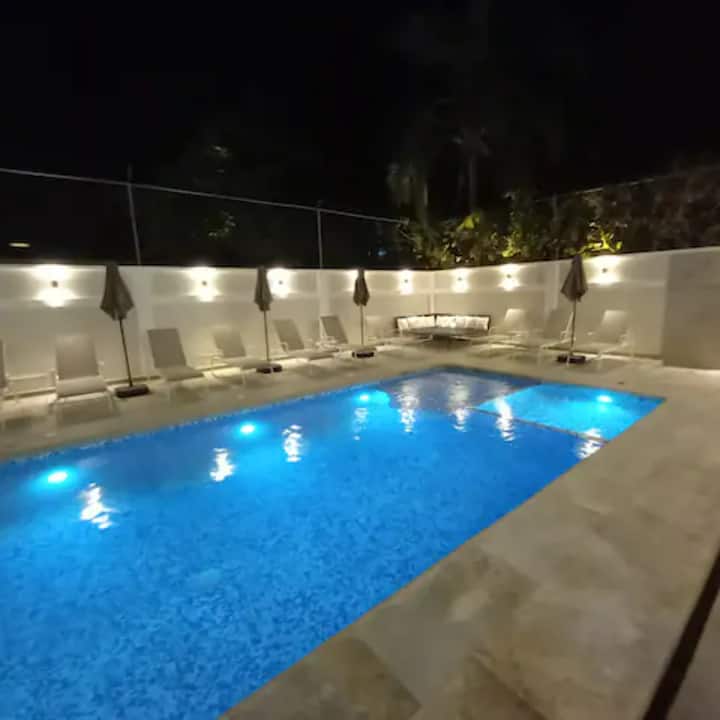 Suites Frida 3 Condos 6 Bedroom - 4 Bath Sleeps 21 - Bucerías