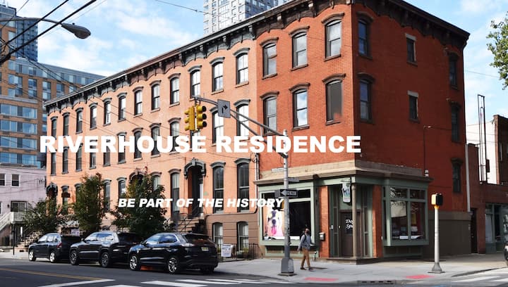 Riverhouse Browstone With Terrace- Circa 1872 - Weehawken