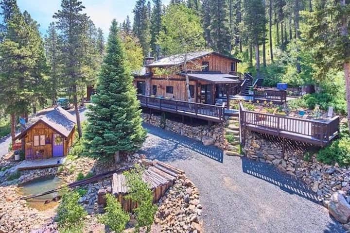 Rivendell Cabin: A Private Colorado Cabin Escape - Nederland, CO
