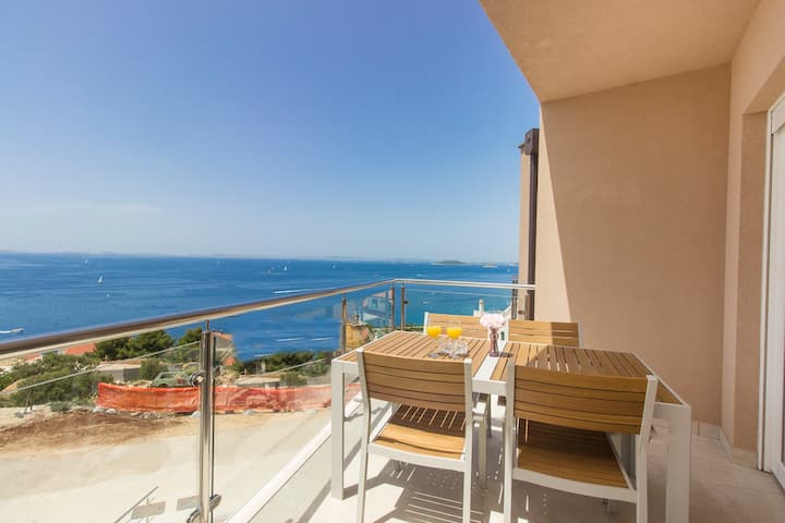 Villa Ilenia, One Bedroom Apartment On 1st Floor - Murter