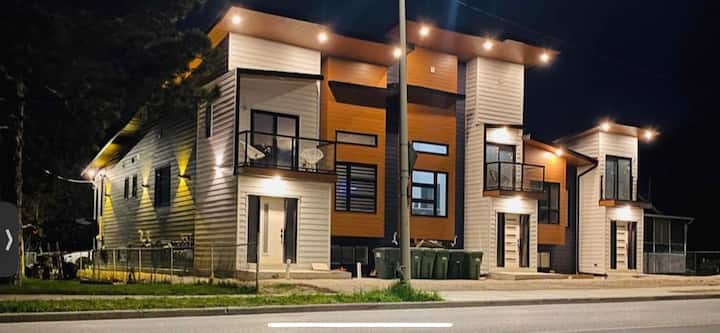 Newly Built&stylish 1bdrm W Ensuite* Unit A - Windsor
