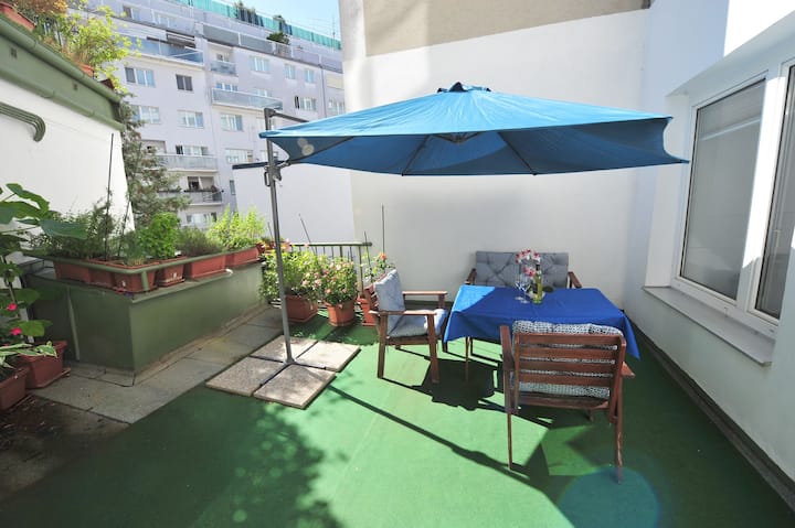 70m² Parkview-apartment With 35m² Terrace - Bécs
