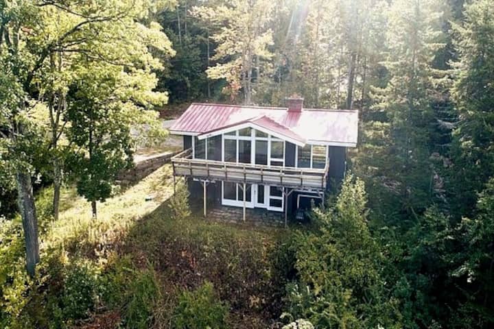 Perfectly Situated Chalet (With Infrared Sauna) - Dorset, VT