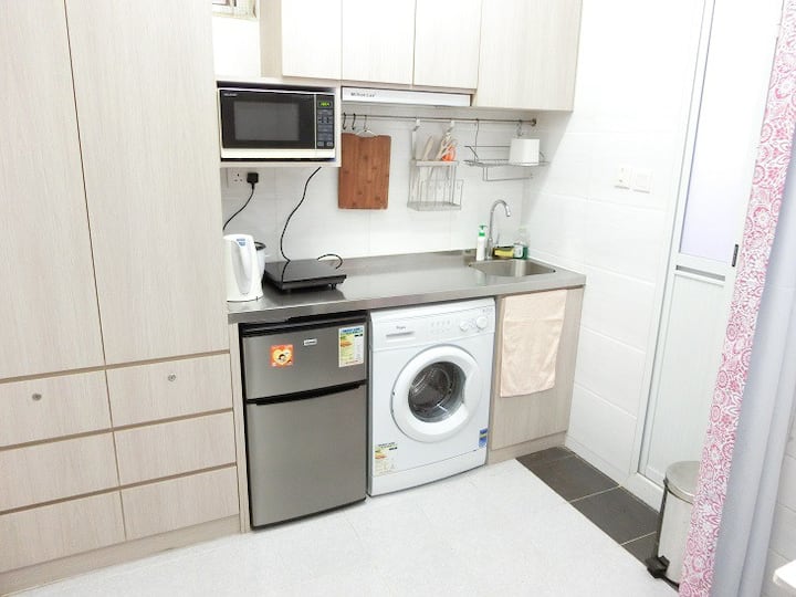 Spacious Studio Walk To Olympic & Mongkok Mtrs - Hong Kong