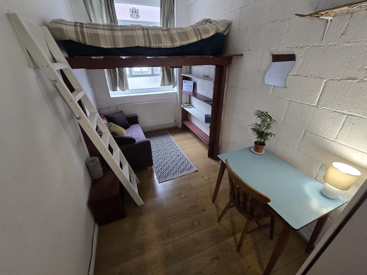 Bright Double Room In Tottenham - Londen