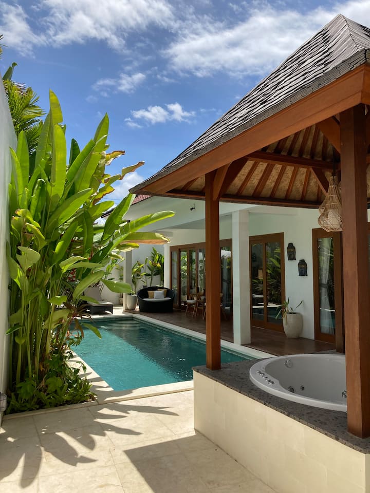 Secluded Private Villa In Central Sanur - Sanur