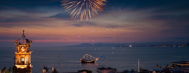 Stay In The Heart Of The Romantic Zone 🌈 Security - Puerto Vallarta