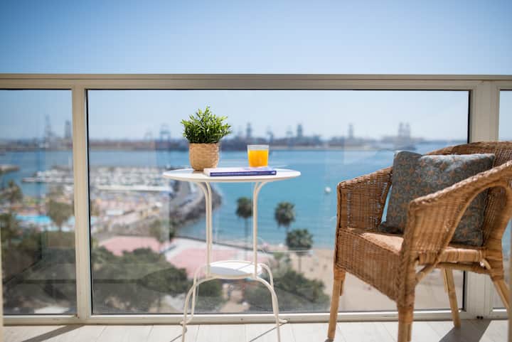 Digital Nomads ! Apartment First Line Of The Beach For 8/9 With Beautiful Views - Provincia de Las Palmas de Gran Canaria, España