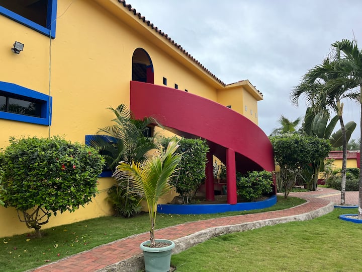 Beautiful Peaceful Oceanfront Home In Ecuador - Ecuador