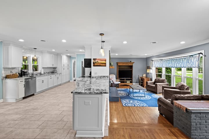 Family Home: 5min To Franklin, 25min To Nashville - Franklin, TN