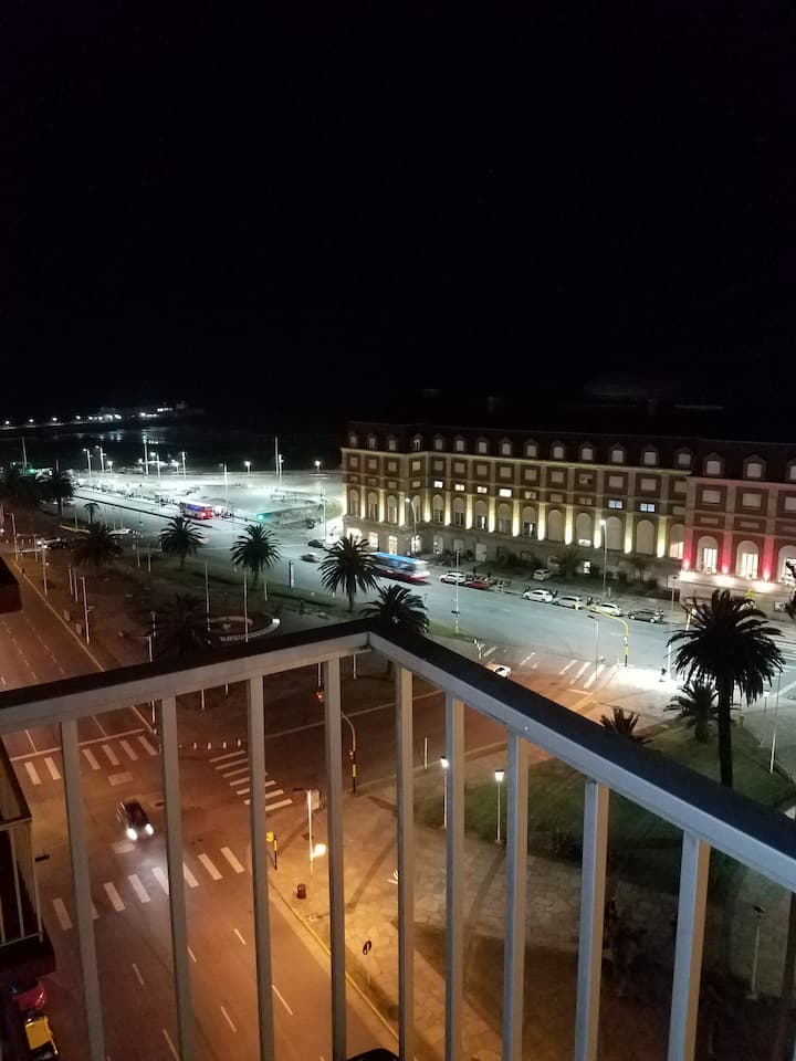 Depto 3 Amb. Frente Al Mar! Muy Cómodo Y Luminoso - Mar del Plata