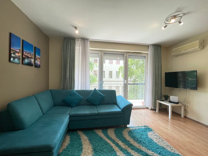 Cozy And Quiet Apartment With Balcony+ac - Budapest