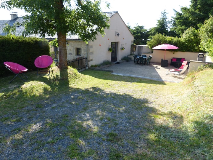 Gîte Le Genêt D'or, 6 Personnes Et Accessible Pmr - Saint-Chély-d'Apcher