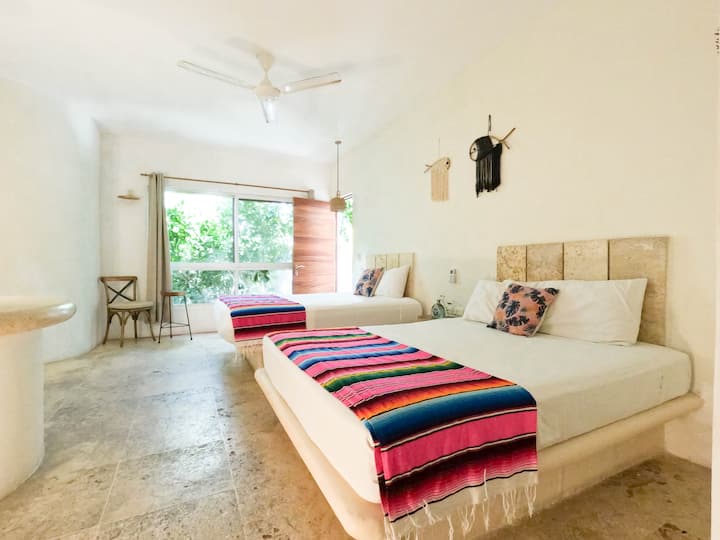 Twin Room On 5th C04 - Playa del Carmen