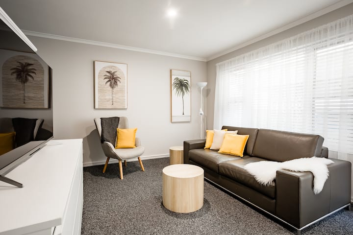 Charming Albany Suite - Close To Town - Albany