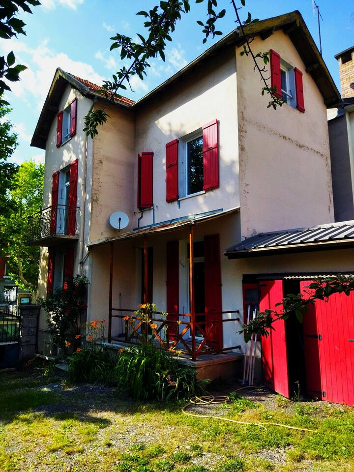 Maison Avec Jardin, Centre-ville - Gap