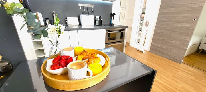 Magnifique Appartement Avec Chambre Port De Nice - Nice