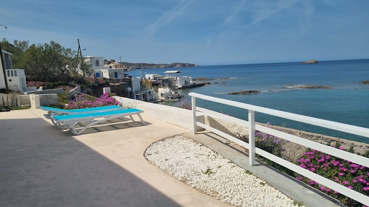 Traditional Cycladic House By The Sea - Milos