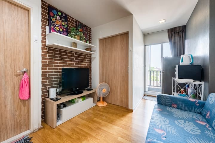 5 Floor Near Bitec Bangna - 30 Minutes To Downtown - Thailand
