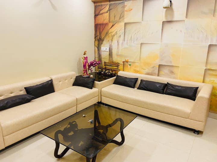 Luxury Apartment With View - Bhopal