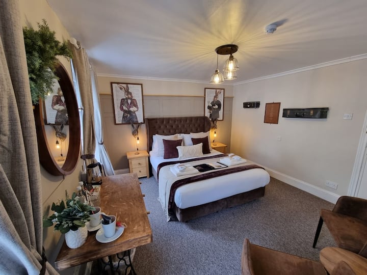Hares Warren Room - Creates Monmouth - Monmouth