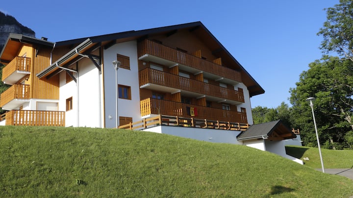 Très Beau Studio, Grande Terrasse 20m2 - Bernex