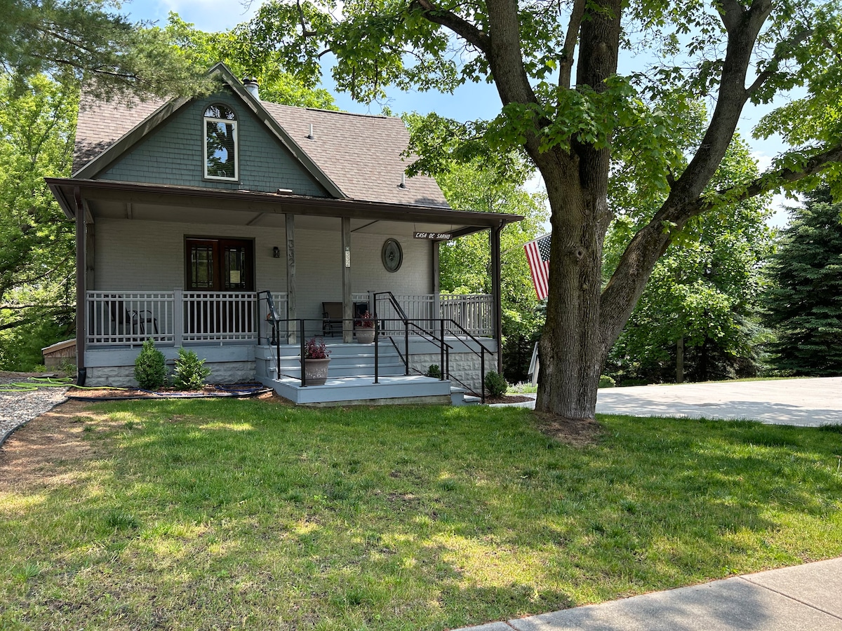 Gun Lake Vacation Rentals & Homes - Michigan, United States | Airbnb