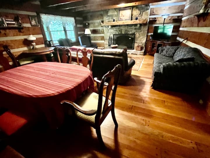 Fork Inn Log Cabin #4, Opt Hot Tub Lc4 - Fairview, TN