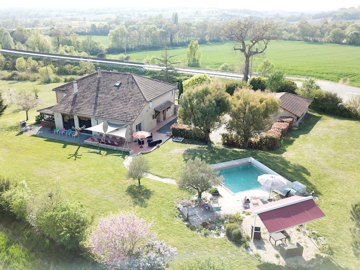 Gite De Groupe La Toulette - Gers