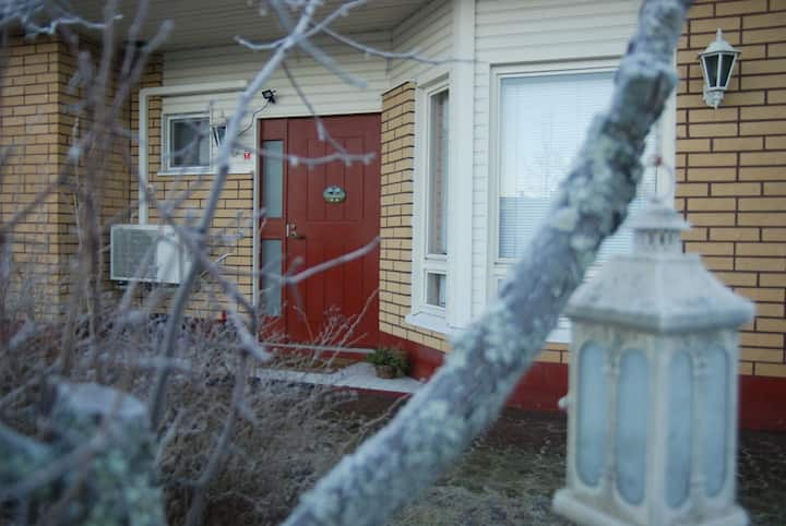 A 3 Bedroom Apartment Near The Oulu Airport - Oulu