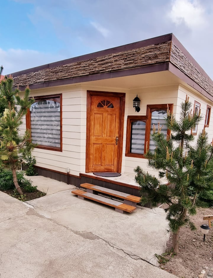 Cabañas Cerro Ballenas (Matrimonial) - Natales