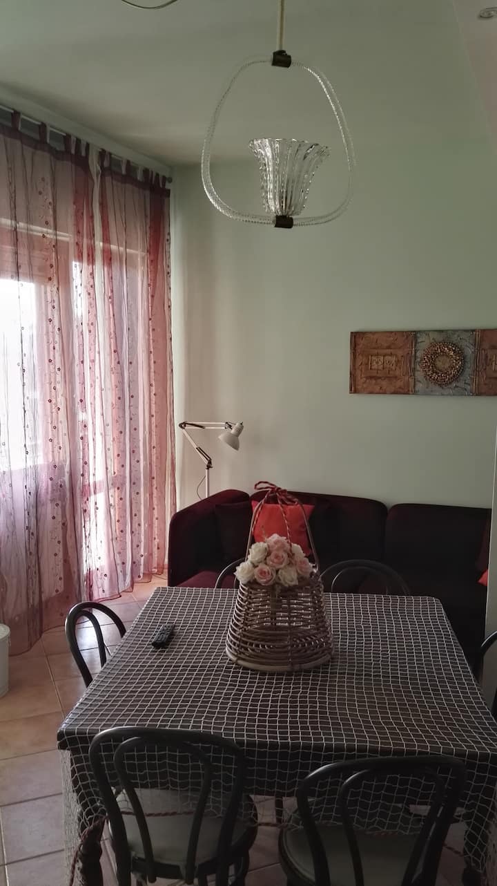 A Casa Rò: Tranquillità, Mare E Comodità! - Viareggio