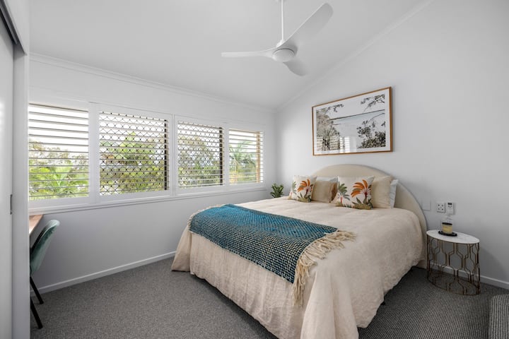 Noosa - Super Central 2brm Duplex! - Noosaville