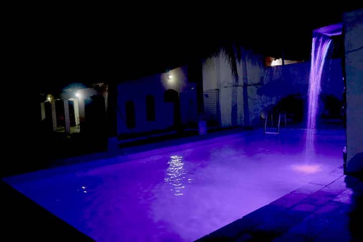 Casa Ac Futebol Piscina Sauna Churr E Pizza Lenha - Nova Iguaçu