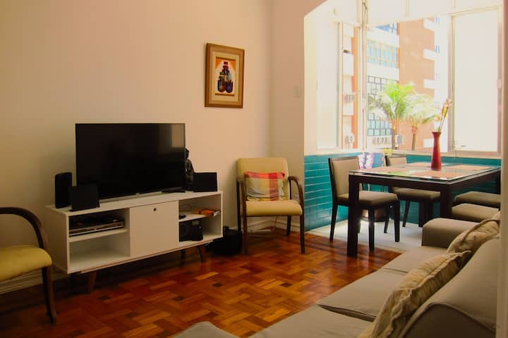 Walk To The Beach! Ipanema Partial Ocean View Apt. - Ipanema