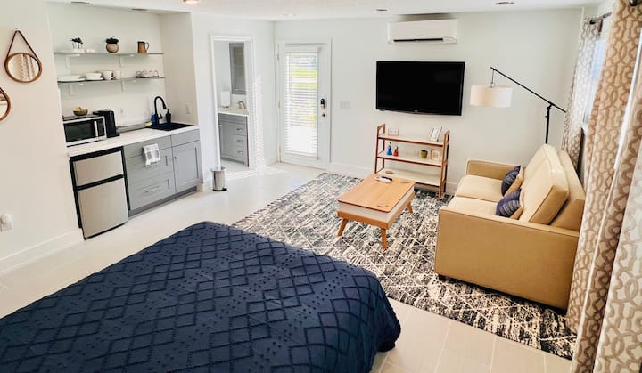 Cozy Studio Near The Airport, Downtown, Hospitals - Winter Park, FL