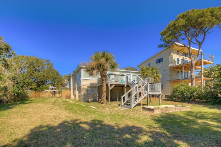 Bright, Spacious House Located 2 Blocks From Beach - 이슬 오브 팜스